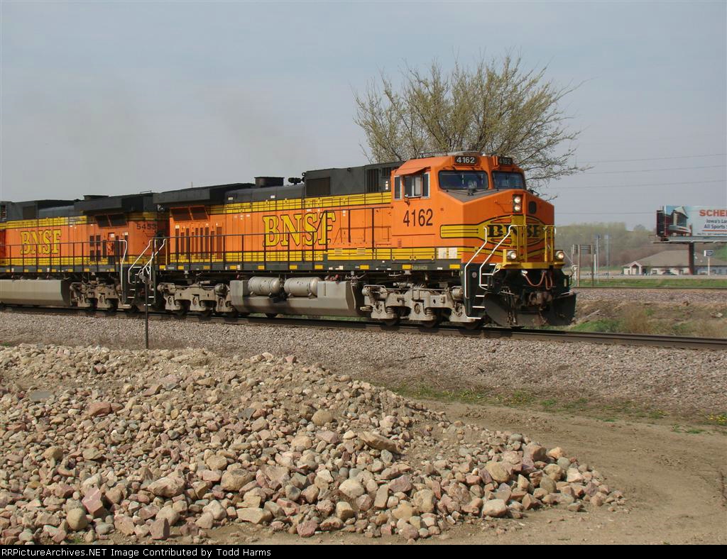BNSF 4162